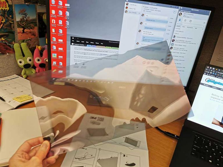 3M™ Gold Privacy Filter with 3M™ COMPLY™ Attachment System review - The ...