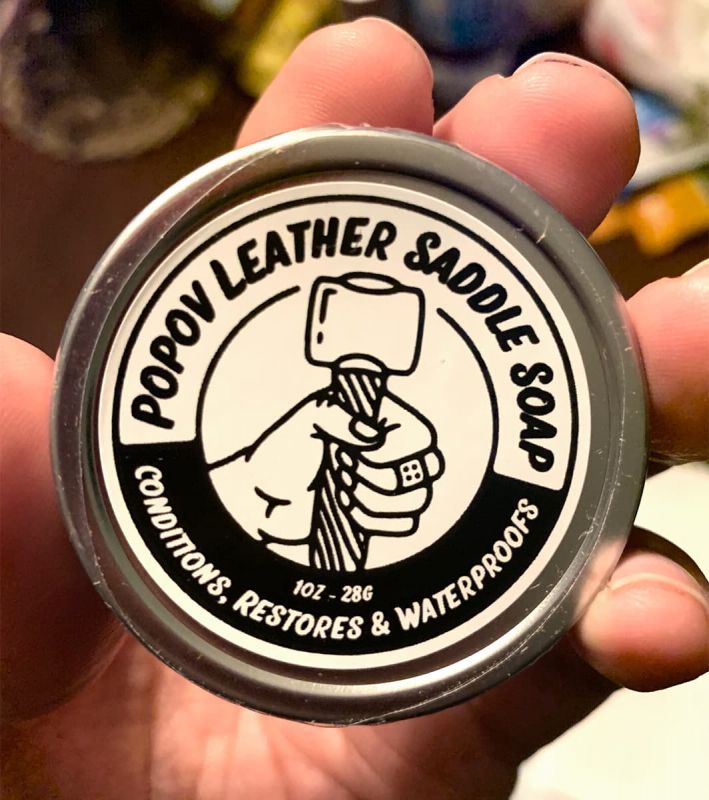 Popov 5-Card Leather Wallet review - The Gadgeteer