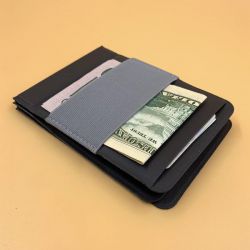 Brando Mag Wallet review - The Gadgeteer