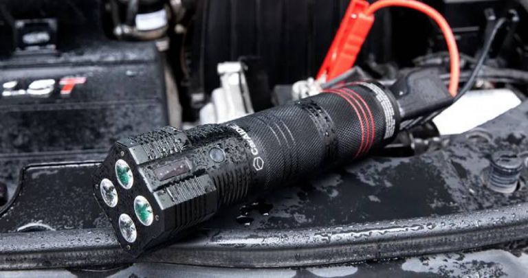 This giant flashlight will jump start your car - The Gadgeteer