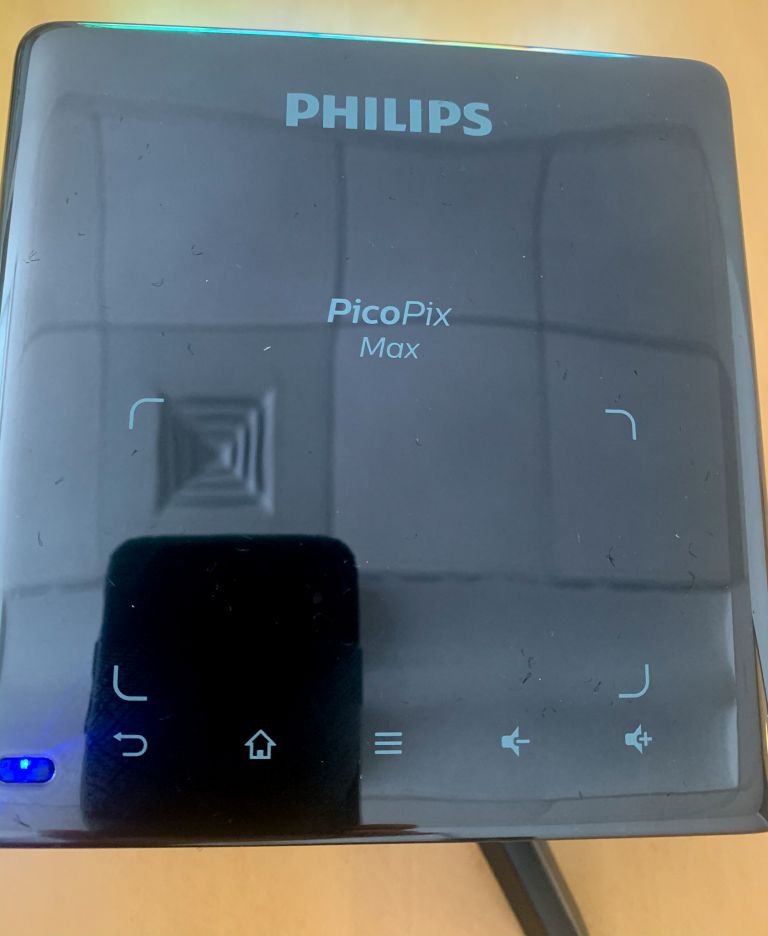 Philips PicoPix Max 1080p mobile projector review - The Gadgeteer