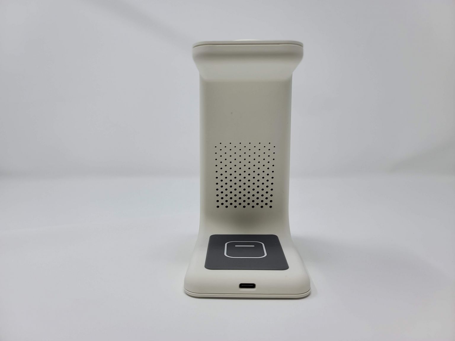 STM ChargeTree smart multi-device wireless charger review - The Gadgeteer