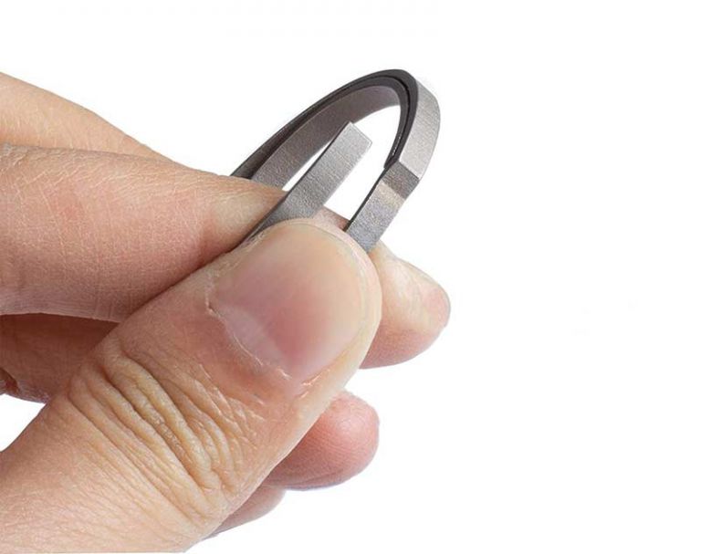 This keyring won't break your fingernails! - The Gadgeteer