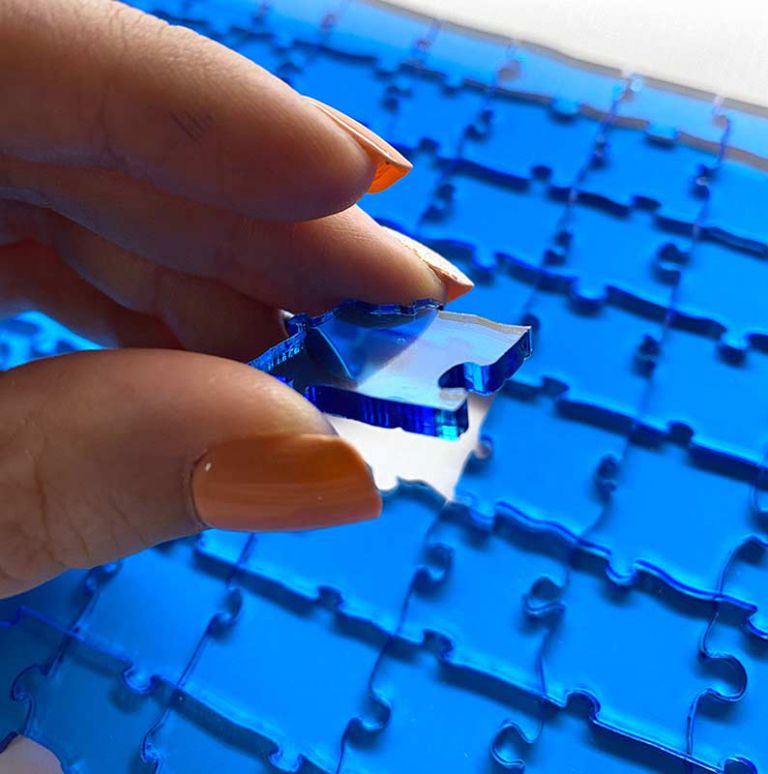 This jigsaw puzzle will break your brain - The Gadgeteer