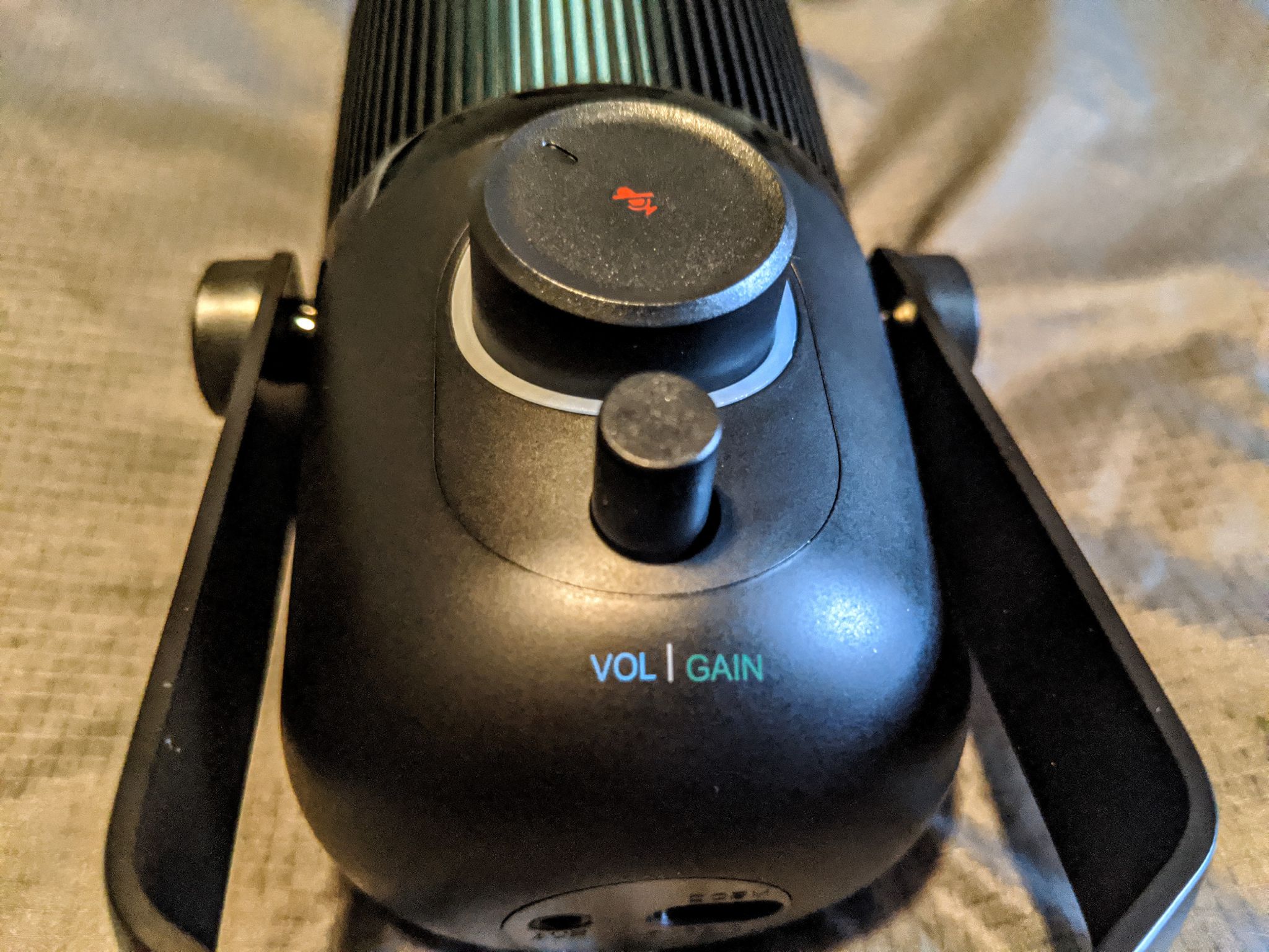 JLAB Audio Talk USB Microphone review - The Gadgeteer