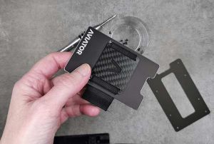 Aviator Slide wallet review - The Gadgeteer