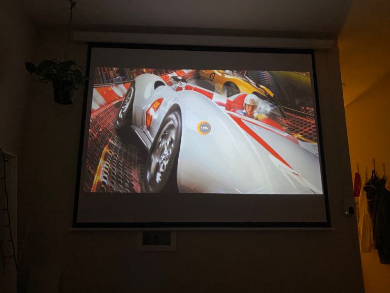 EZCast Beam V3 Projector review - Magic in a box? - The Gadgeteer