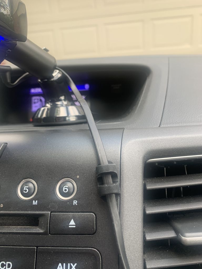 Scosche MagicGrip Wireless Charging Auto-Grip Mount review - The Gadgeteer