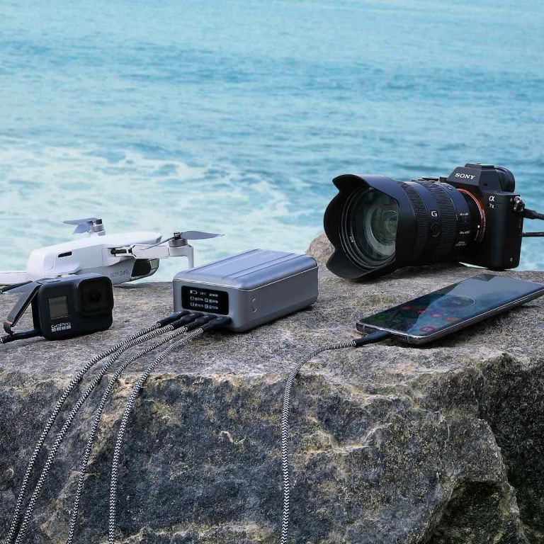 Zendure SuperTank Pro 26,800 MAH / 100WH USB-C battery review - Charge ...