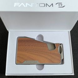 Fantom R10 minimalist card wallet review - Fan out your cards with a ...