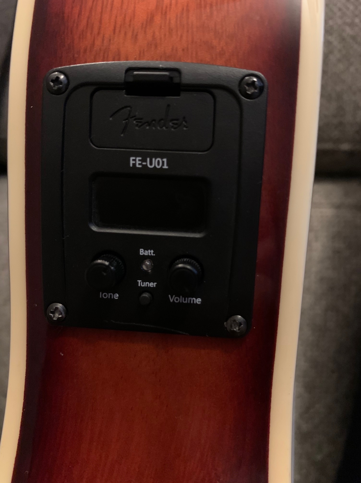 Fender Fullerton Stratocaster ukulele review - The Gadgeteer