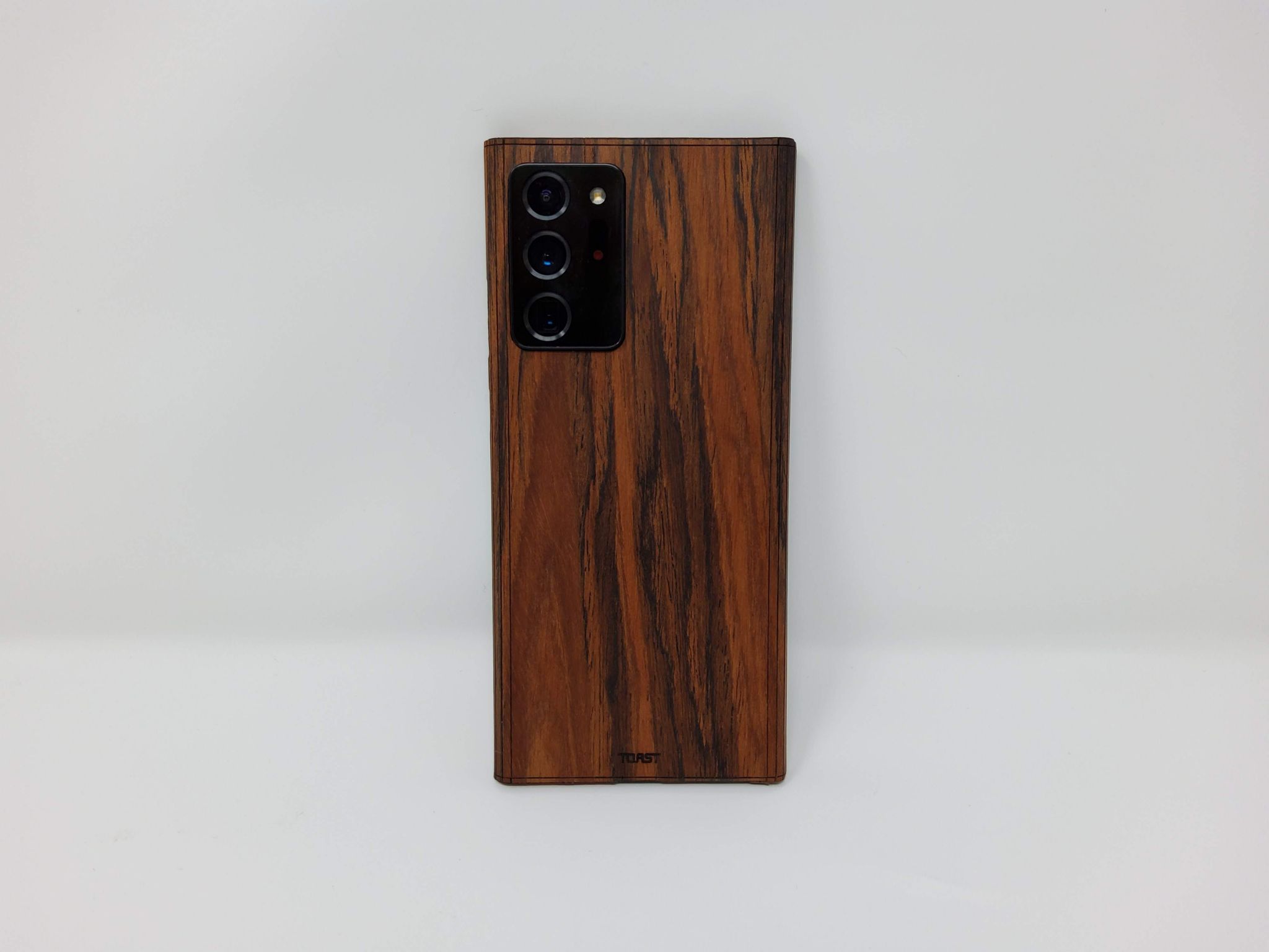 Toast Real Wood Phone Wrap review - The Gadgeteer
