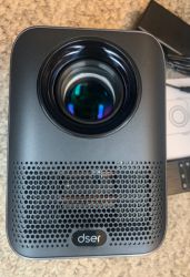 dser Portable Movie Projector review - The Gadgeteer