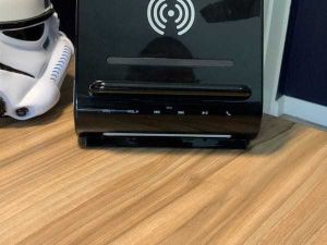 Azpen DockAll D115 review - A wireless charger with extra features ...