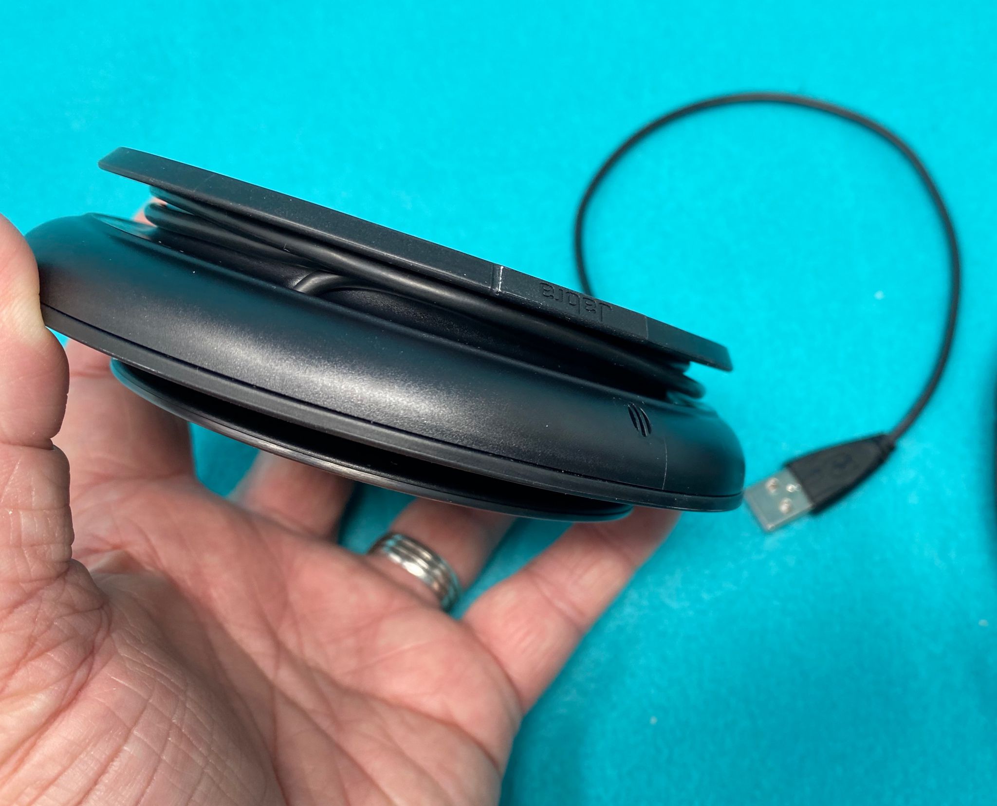 Jabra Speak 750 conference call speaker review - The Gadgeteer