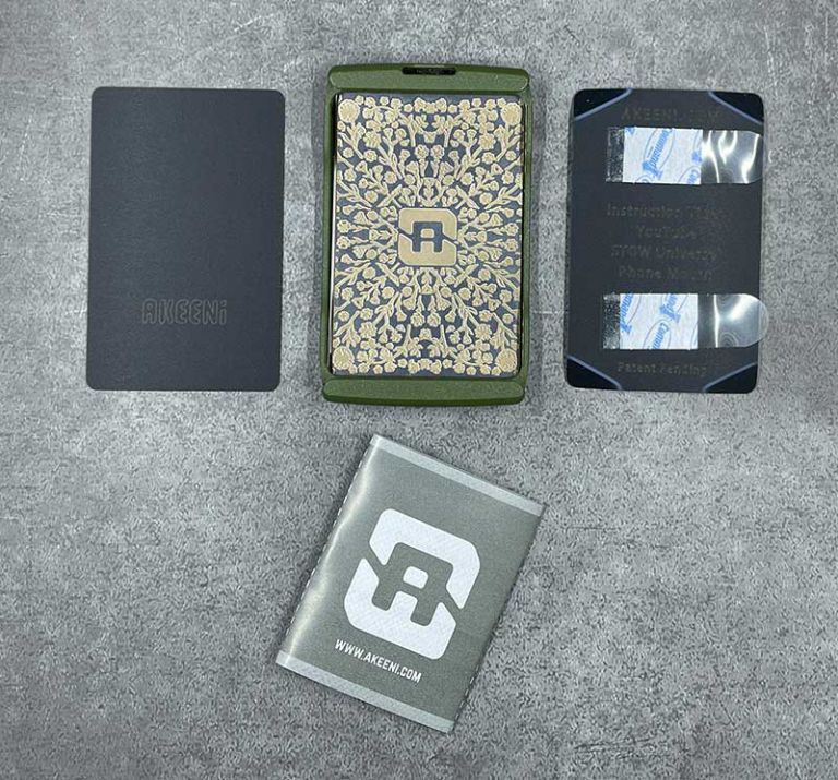 AKEENi XSTO minimalist wallet review - I found my new favorite wallet ...