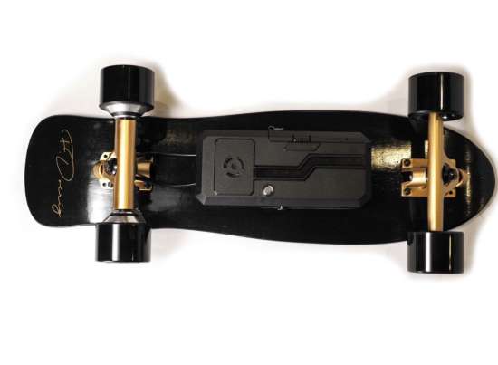 Fäboard Gold Version 2 Dual Hub Light Electric Skateboard review - The ...