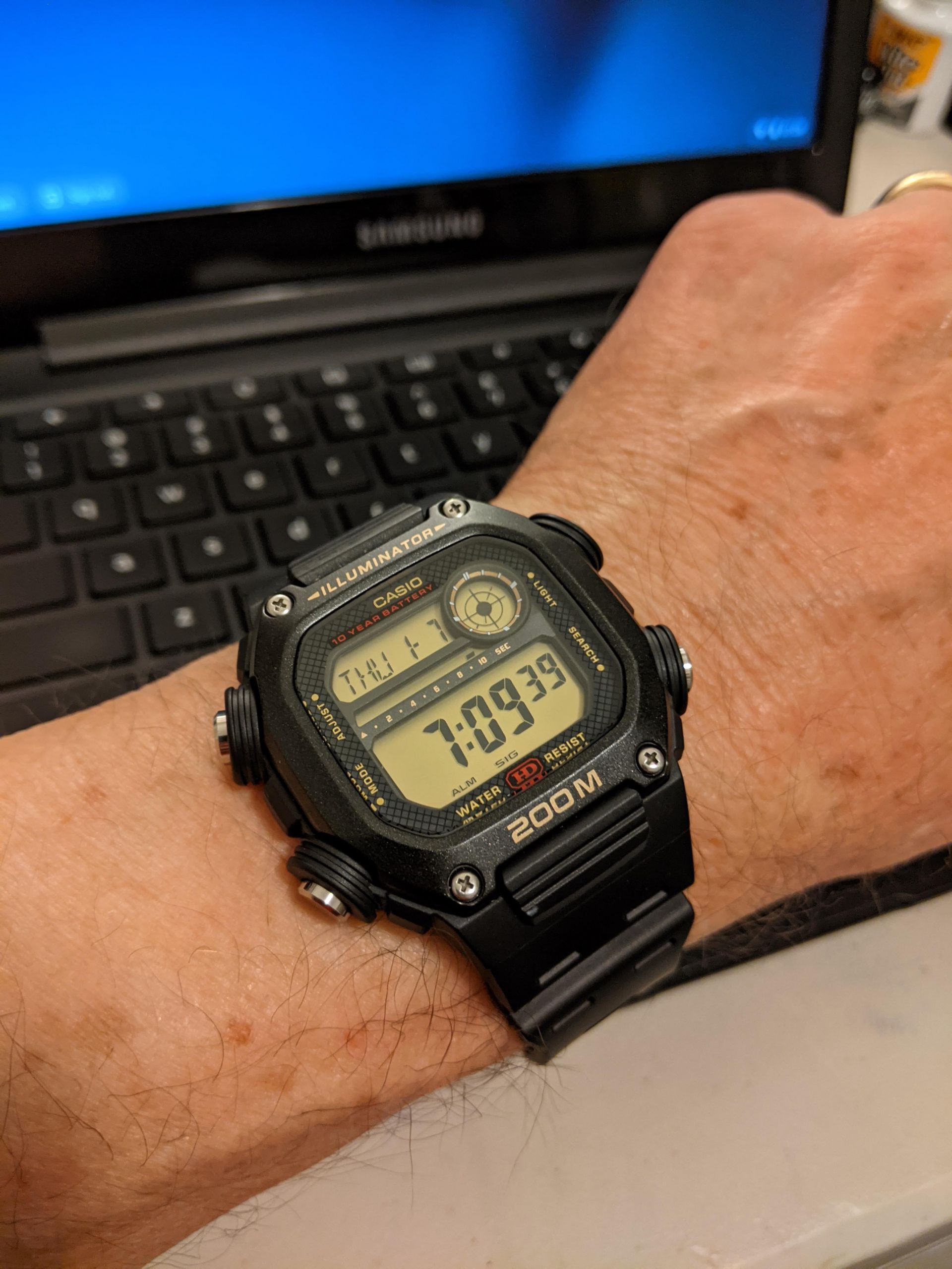 Casio DW291H heavy duty digital watch review - The Gadgeteer