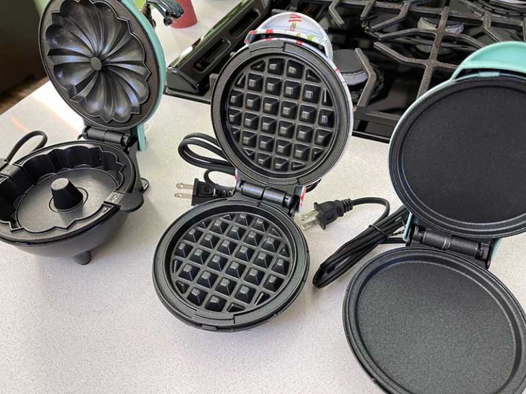 Dash mini cookers review - Tiny individual cookers for waffles and more ...