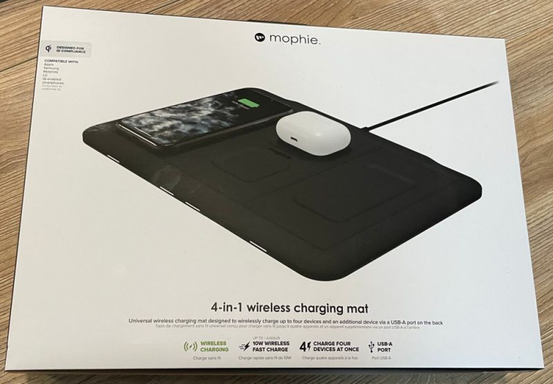 Mophie 4-in-1 Wireless Charging Mat review - The Gadgeteer