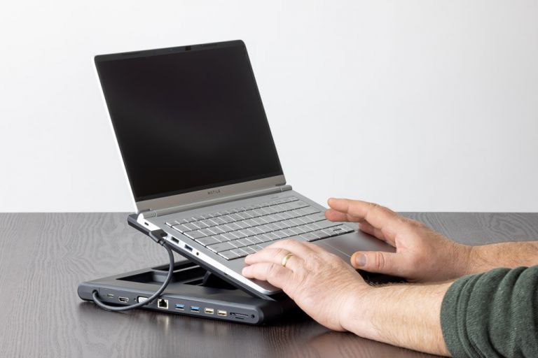 Topwork 12-in-1 Portable Laptop Stand Hub Review - The Gadgeteer
