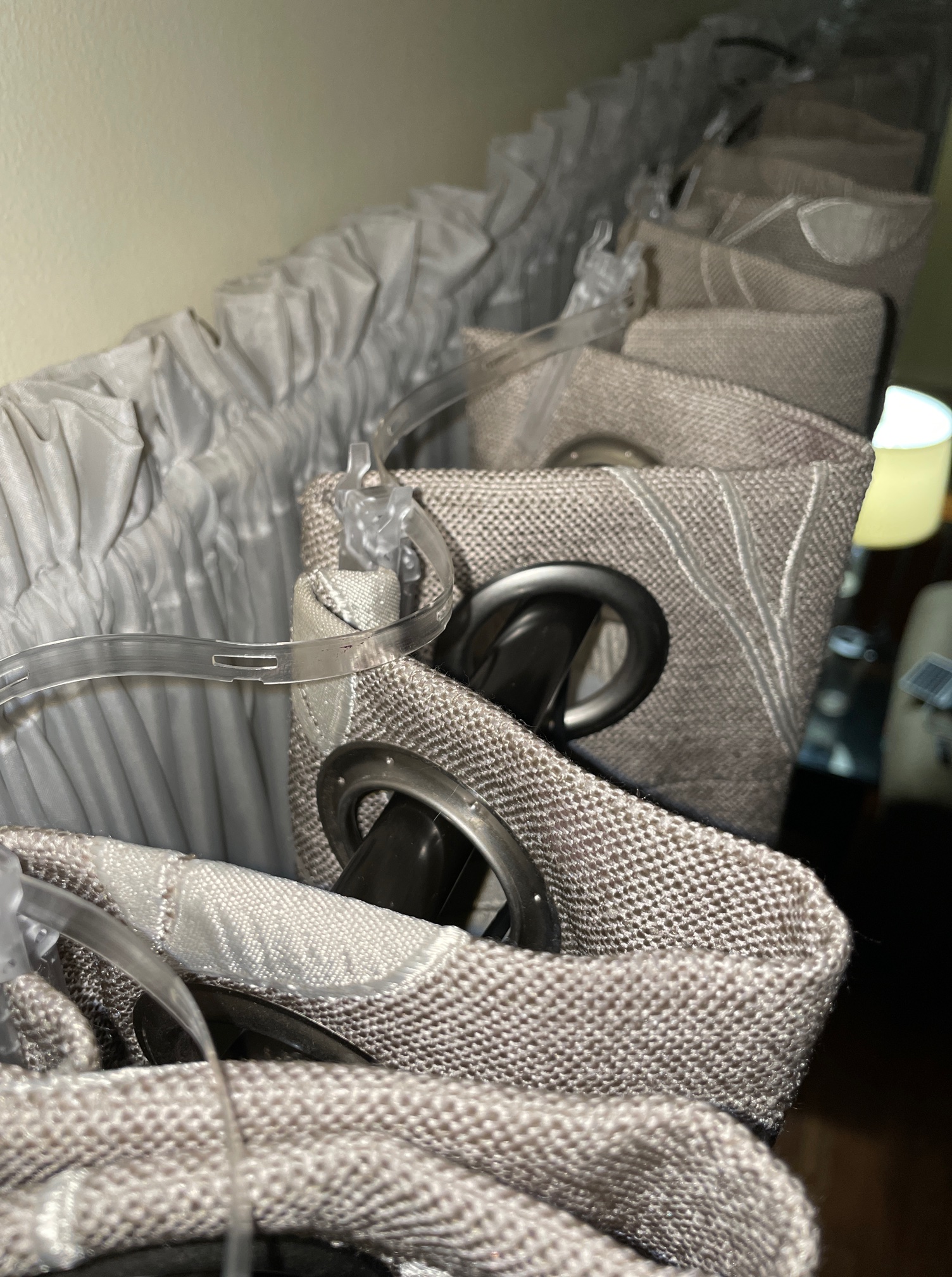 SwitchBot Curtain system review - Make any curtain remote controlled ...