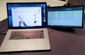 Mobile Pixels DUEX Plus dual monitor screen review - add a sliding ...