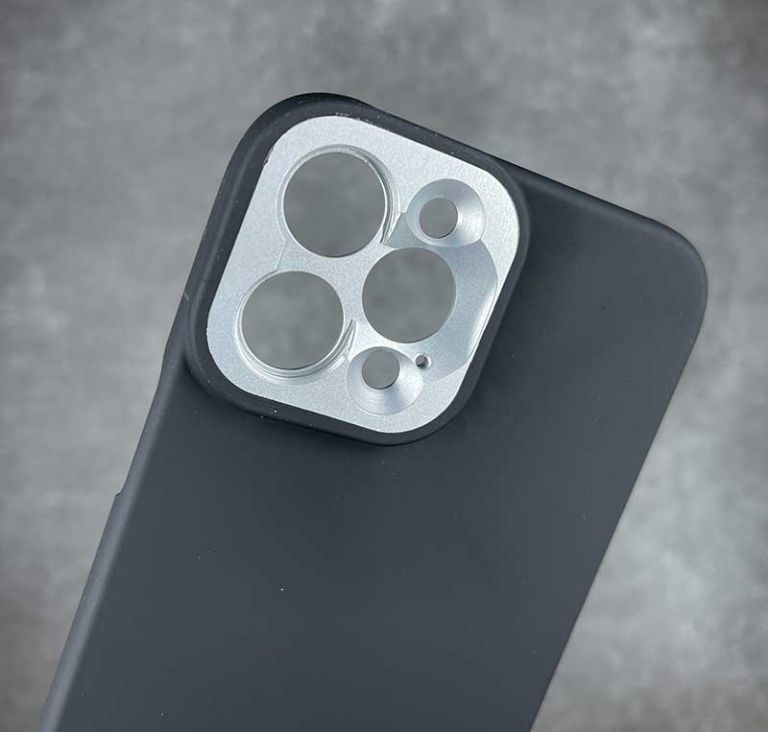Sandmarc iPhone case and anamorphic lens review - The Gadgeteer