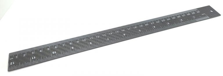 Monocarbon carbon fiber dual scale ruler review - The Gadgeteer