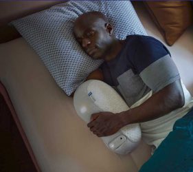 Somnox is a robot that helps insomniacs fall asleep - The Gadgeteer