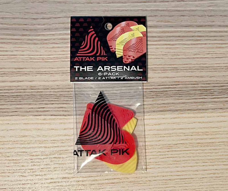 Acoustik Attak review - Technical guitar picks that add unique ...