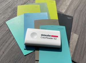Datacolor ColorReader EZ review - Match and find paint colors in a ...