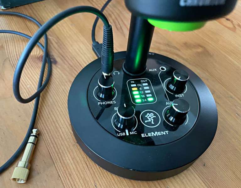 Mackie Element Series Chromium Microphone review - A desktop mic for ...