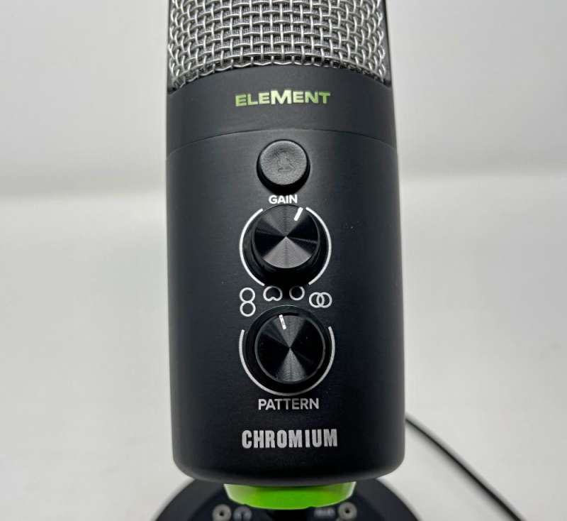 Mackie Element Series Chromium Microphone review - A desktop mic for ...