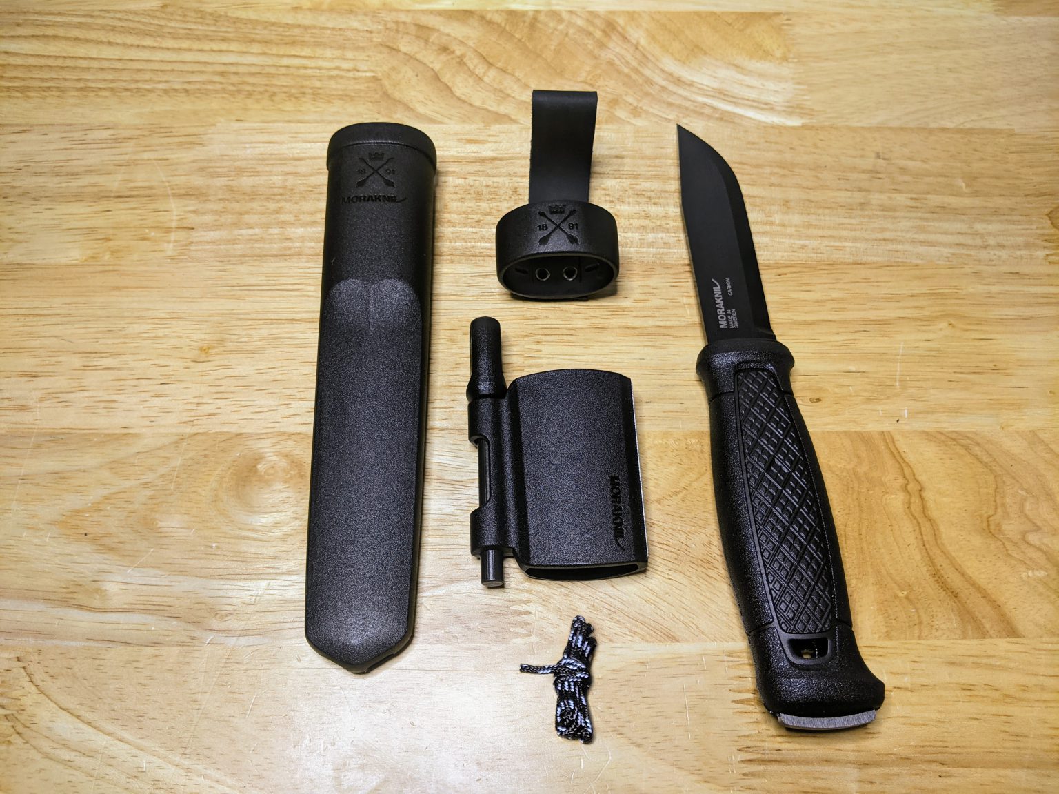 Morakniv Garberg BlackBlade Survival Kit review - Use it to fight off a ...