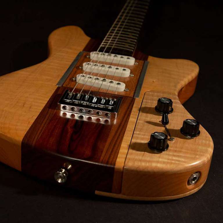 Reddick's Voyager guitar lets you swap out components like LEGO bricks ...