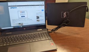 SideTrak Swivel monitor review - a second screen for your laptop for ...