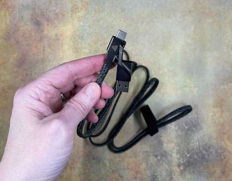 Tegic Steelix Pro multi-function USB cable review - One cable with USB-C, USB-A, and Lightning ...