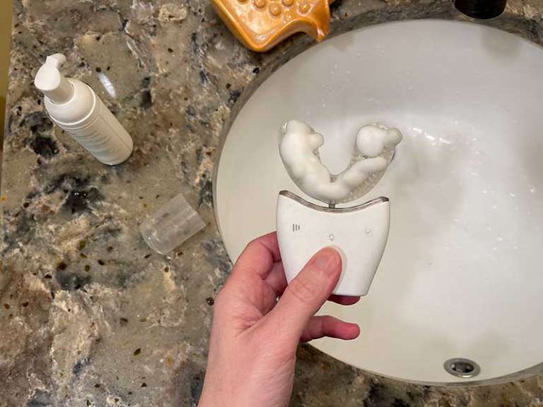 AutoBrush Pro review - This gadget brushes your teeth for you - The ...