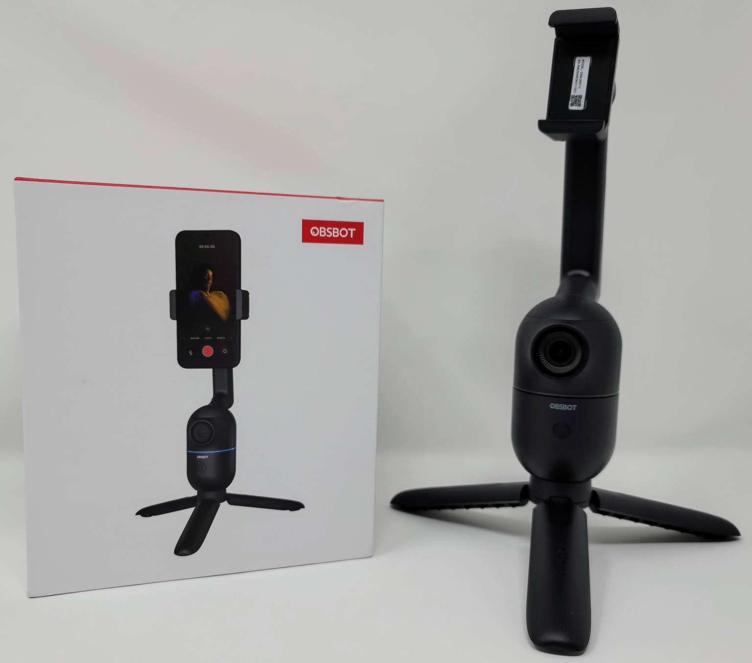 Obsbot ME AI selfie mount review - it's a cameraman you don't have to ...