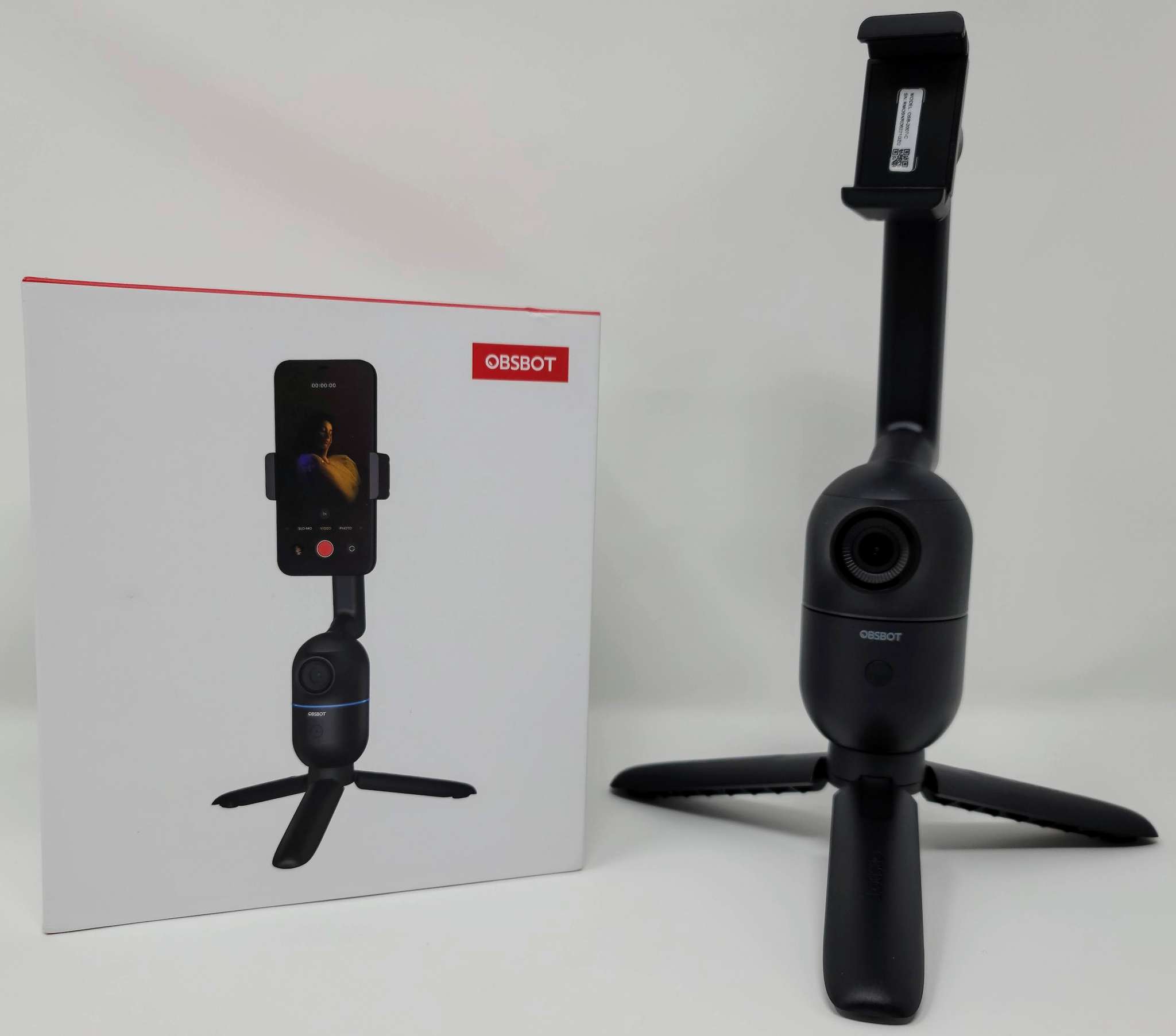 Obsbot ME AI selfie mount review - it's a cameraman you don't have to ...