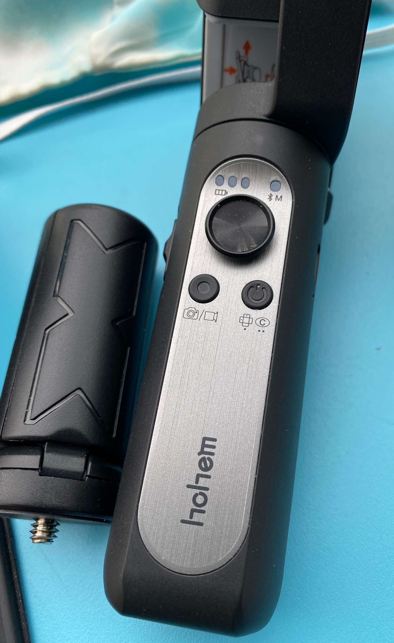 Hohem iSteady X2 gimbal for smartphones review - The Gadgeteer