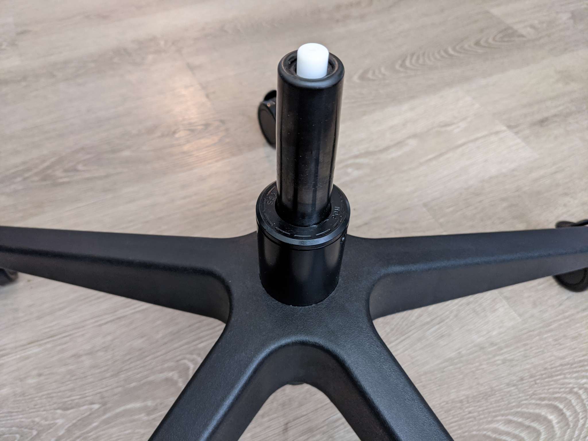 Mavix M4 Gaming Chair review - You don't always get what you pay for ...