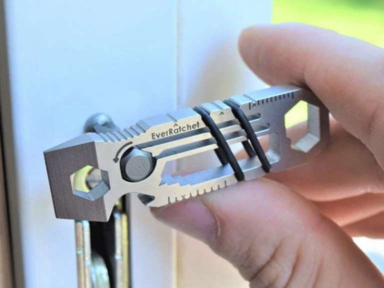 Keep on cranking with this ratcheting keychain multi-tool - The Gadgeteer