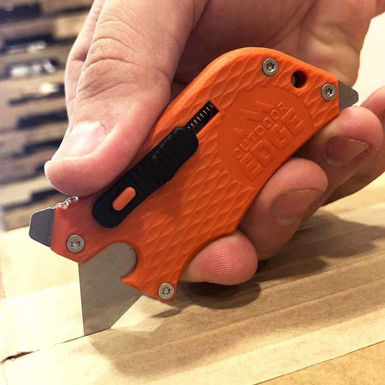 This tiny box cutter doubles as a ultra basic multi-tool - The Gadgeteer