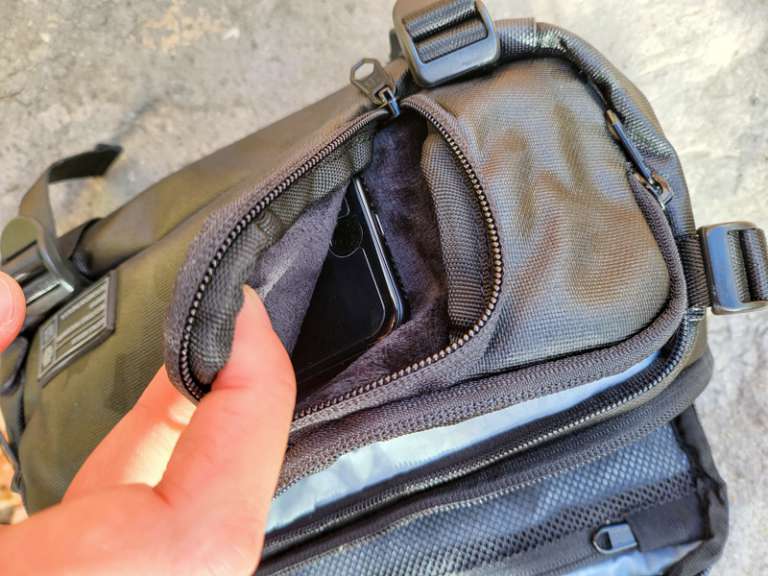 Hex Ranger Blackout Camo camera mini-sling review - quite good and ...