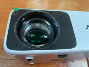 Asakuki Avigator 455W video projector review - Santa is coming and so ...