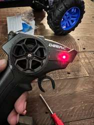 DEERC DE60 Large 1:8 Scale Upgraded Remote Control Truck review - The ...