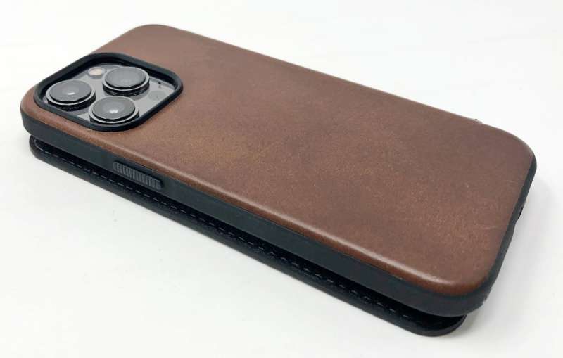 Nomad Modern Leather Cases and Skins, Sport Case and Screen Protectors ...
