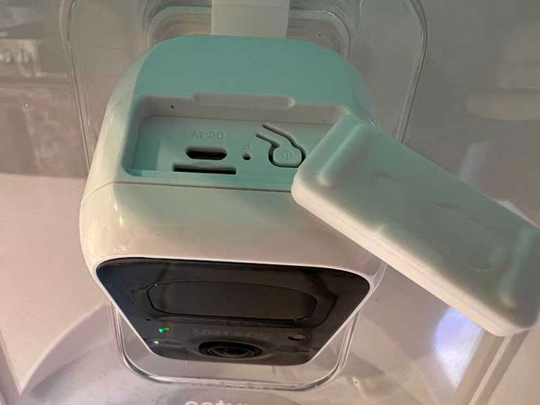 Netvue Birdfy Feeder Cam review - a smart bird feeder that doubles as a ...